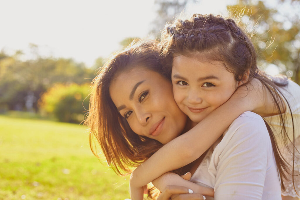 20 Signs You're a Crunchy Mama