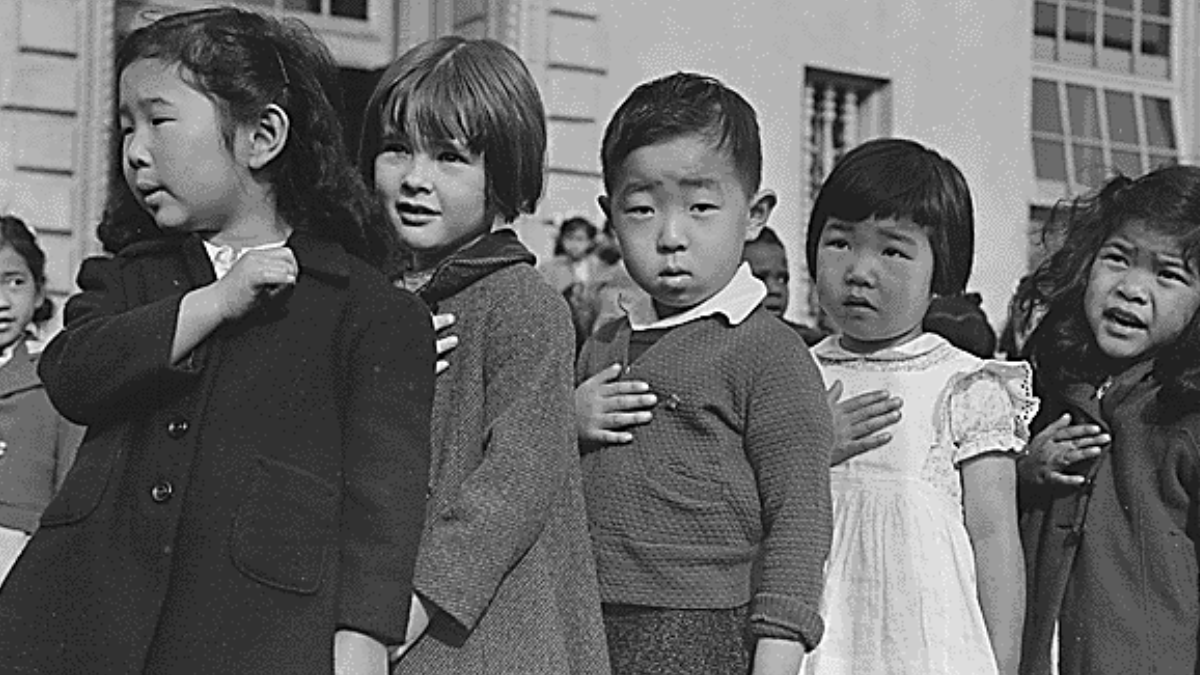 This is what it's like to live in a Japanese internment camp