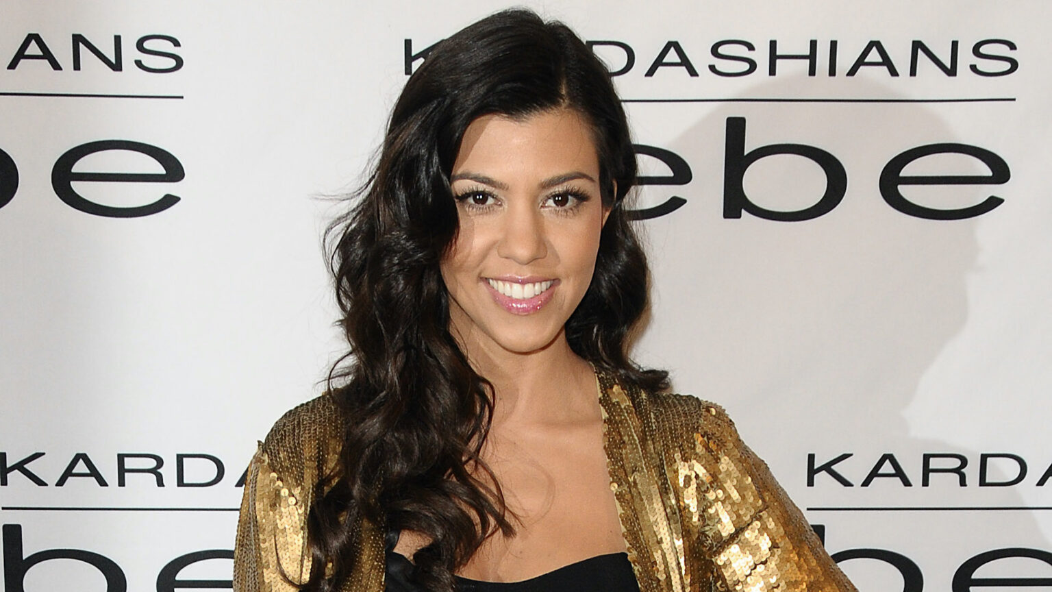 15 Celebrity Moms Who Ate Their Placenta After Giving Birth