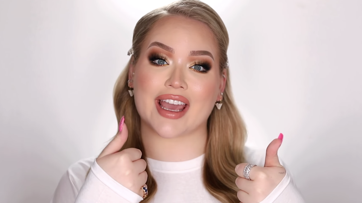 Nikkie Tutorials' Dutch-Only Makeup Tutorial Has Fans Utterly Obsessed