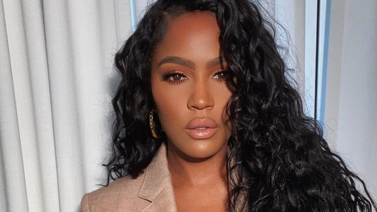 18 Beauty YouTubers Who Have Totally Different Faces Today