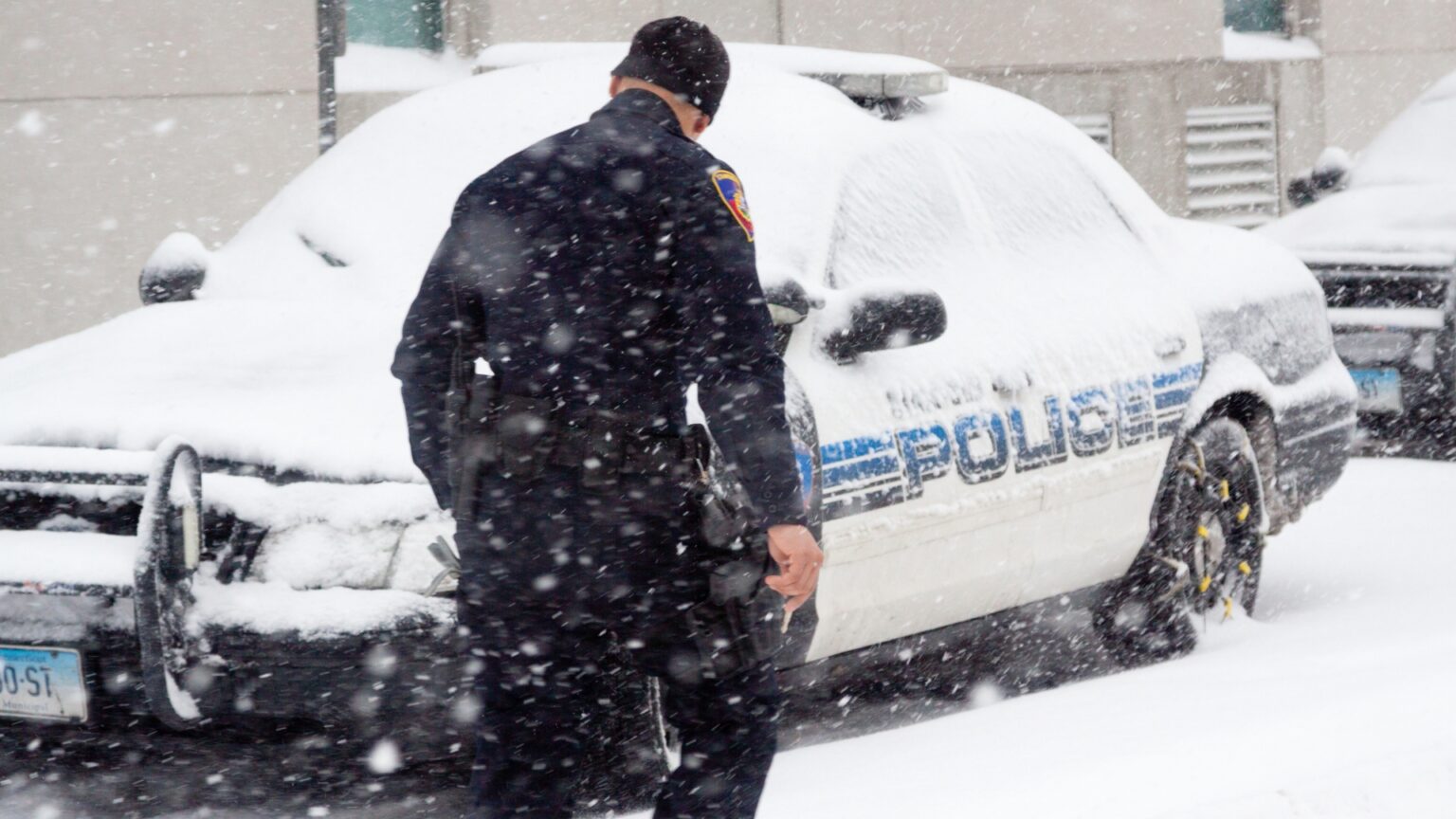 Teen Forced Out in Cold as Punishment Got Help From Neighbor