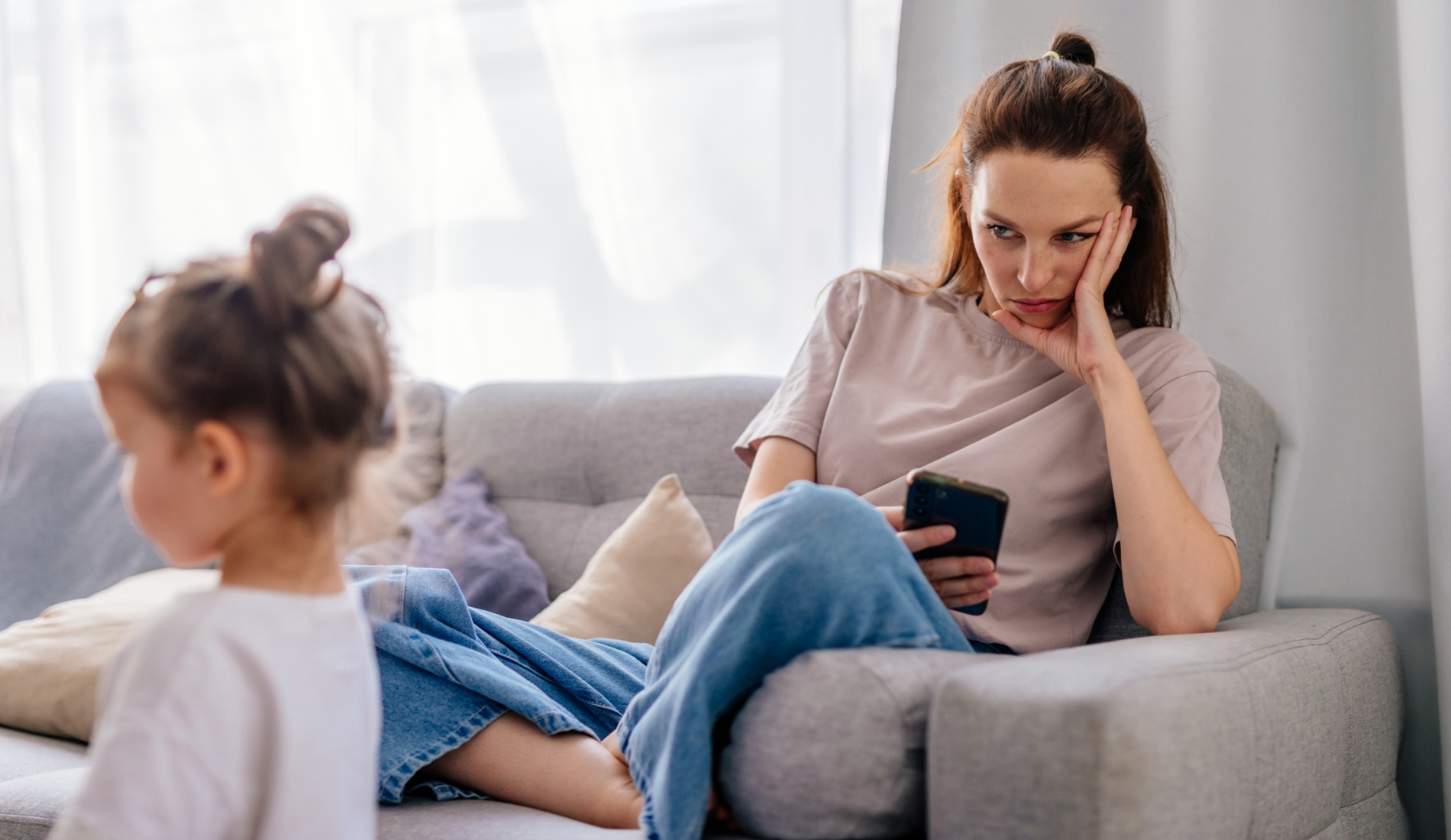 Parents Who Only 'Play' With Their Kids for Social Media Clout Are ...