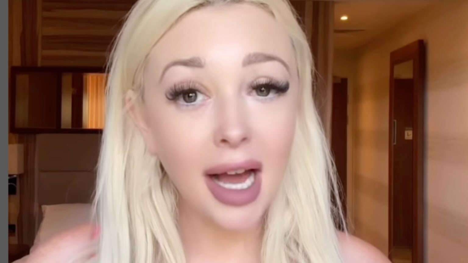 Mom Claims Play Group Banned Her Because of Big Breasts