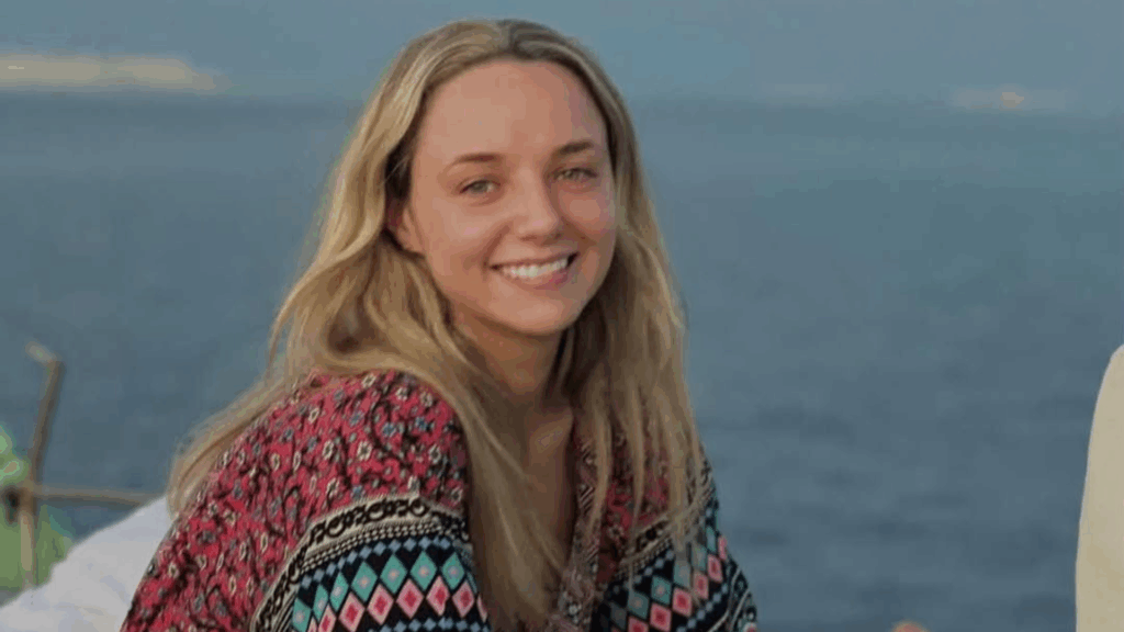 Doula Questioned After Stacey Hatfield Warnecke's Fatal Freebirth