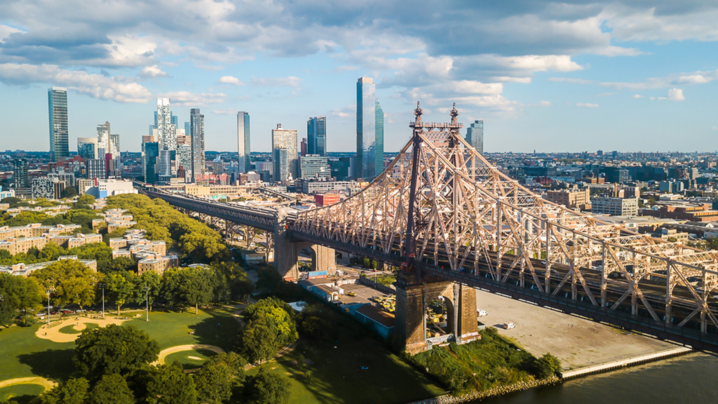 Teen Fell 50 Feet Down New York City Bridge Shaft & Gets Stuck