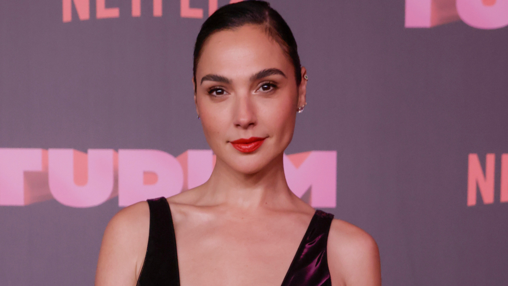 Gal Gadot Body Shamed After New Photos Surface
