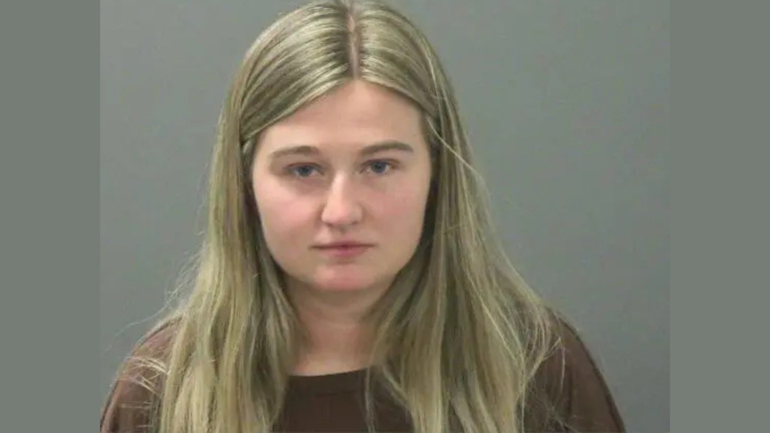 Michelle Duggar Seen Grabbing Kendra From Jail