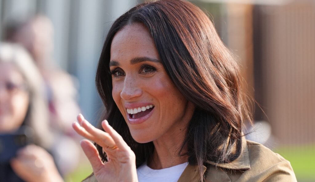Meghan Markle Accused of Copying Princess Diana Photoshoot